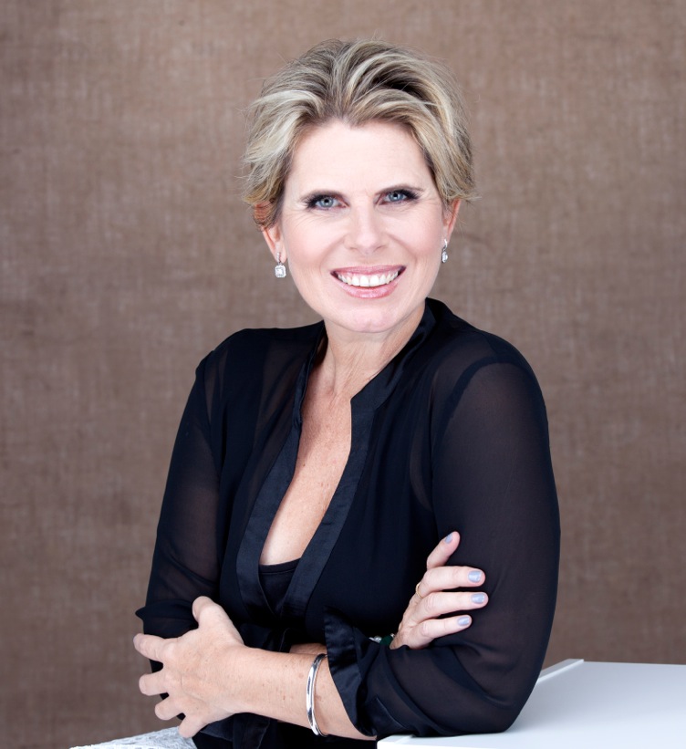 NATASCHA MOY – MEMBER OF THE MONTH – APRIL 2015 – Social Butterfly ...